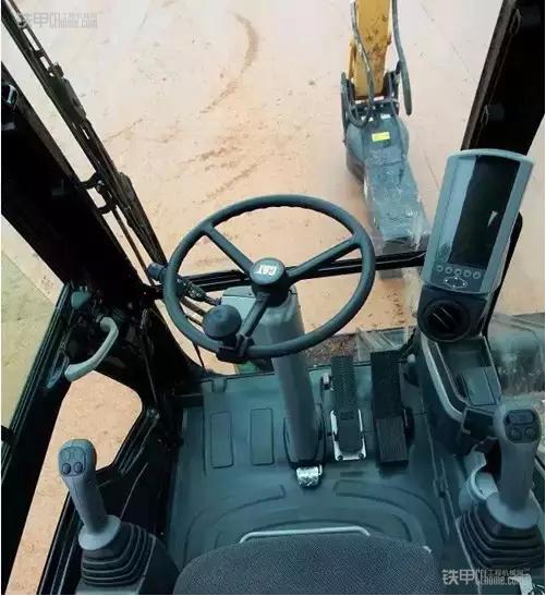 Cat挖掘机M320D2工程机械版“瑞士军刀”_铁甲工程机械网