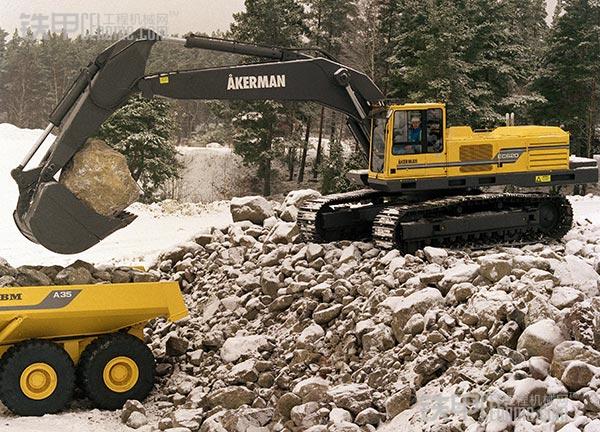 博采众长 沃尔沃履带式挖掘机发展史_铁甲工程机械网